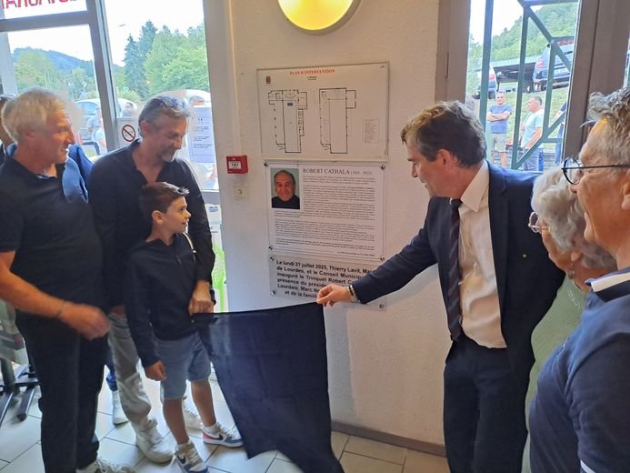 “C’était sa deuxième maison ici” : le trinquet du Tydos extraordinaire ...