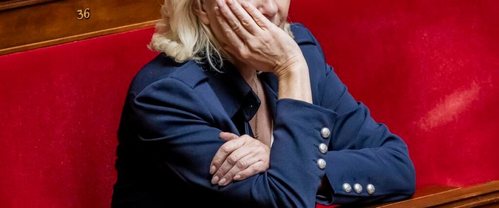 Marine Le Pen front le cour ce lundi : cependant qu’est-il reproché à l ...