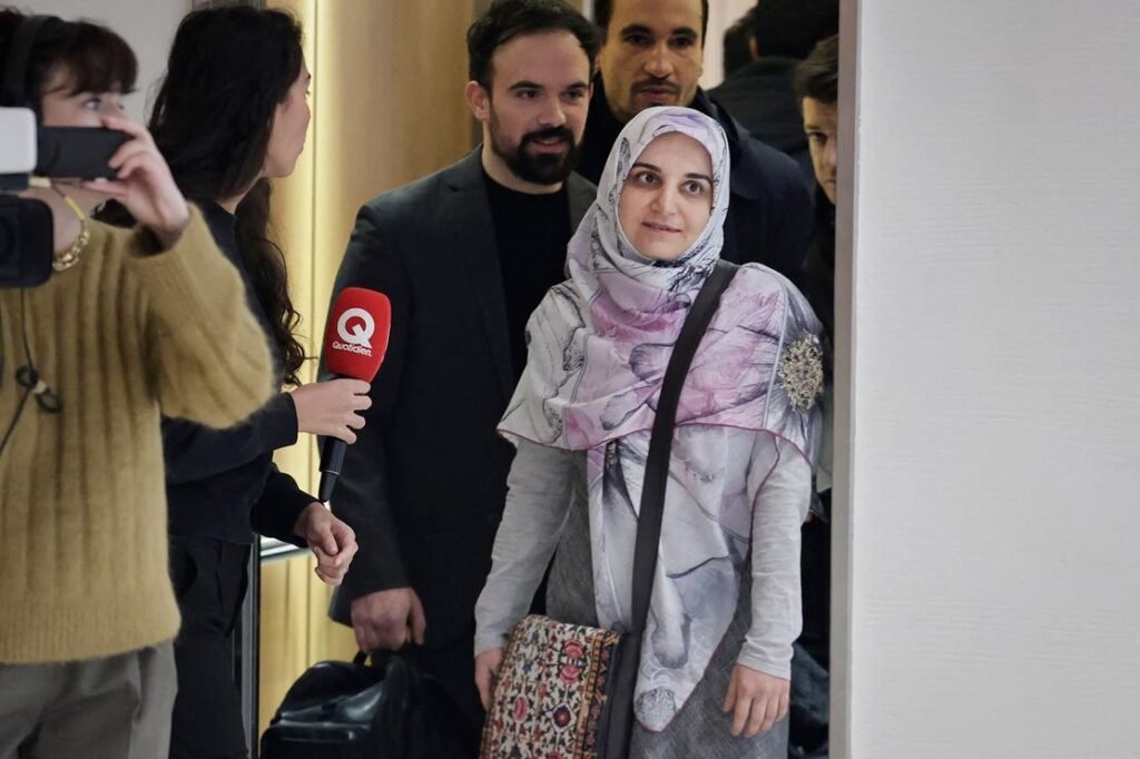 Détonateur du jugement de Mahdieh Esfandiari, l’Iranienne que Téhéran ...