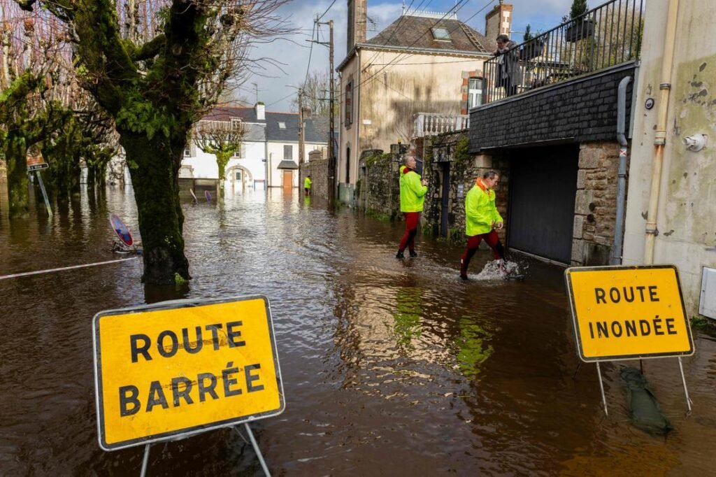 Inondations en Bretagne : le Finistère, le Morbihan et l’Ille-et ...