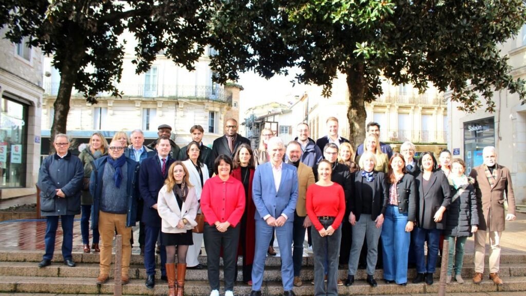 Municipales 2026 à Agen : Jean Dionis du Apprentissage dévoile sa ...