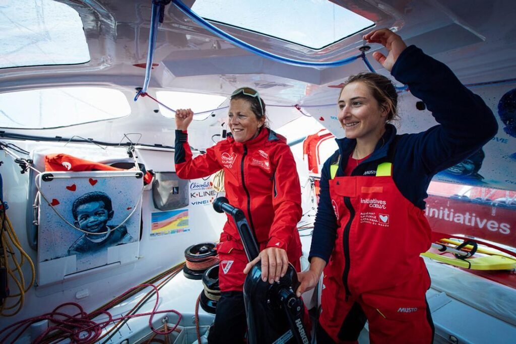 Violette Dorange succède à Samantha Davies à la traverse de l’Imoca à ...