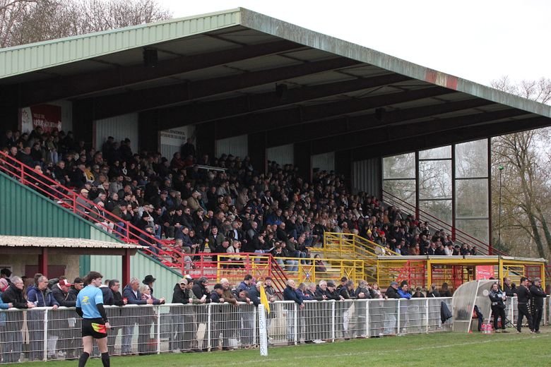 50 points inscrits, 7 essais… L’Isle-Jourdain écrase le derby de la ...